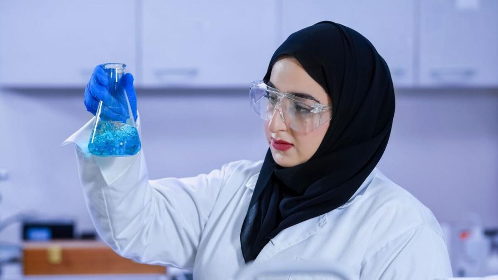 UAE: Meet the Emirati scientist who designed an award-winning clean ...