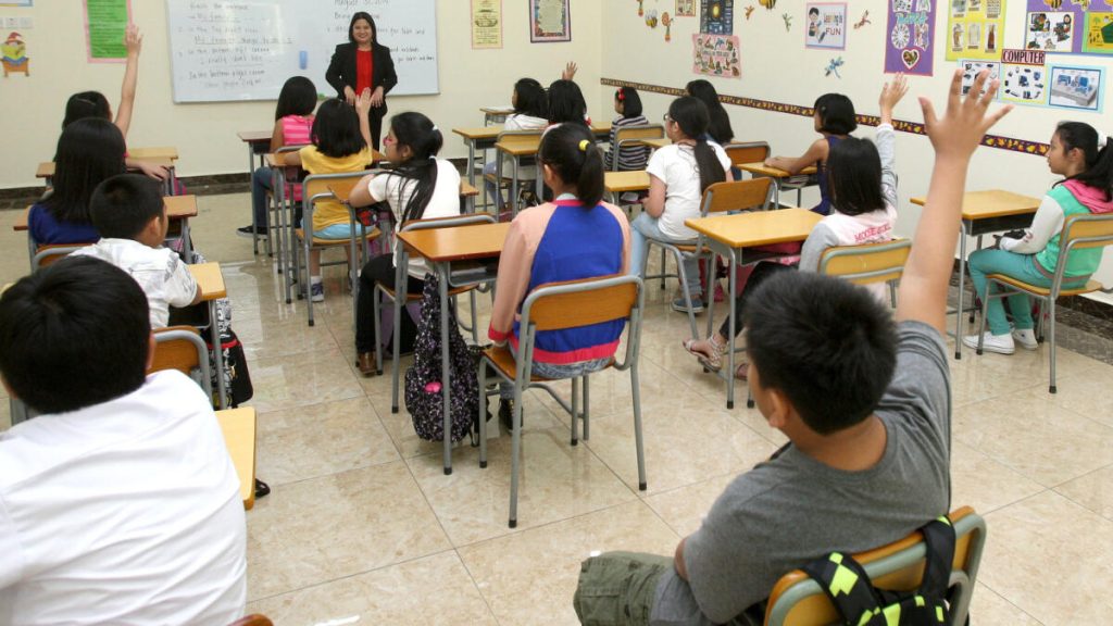 Abu Dhabi rolls out new grading system in private schools to bring ...