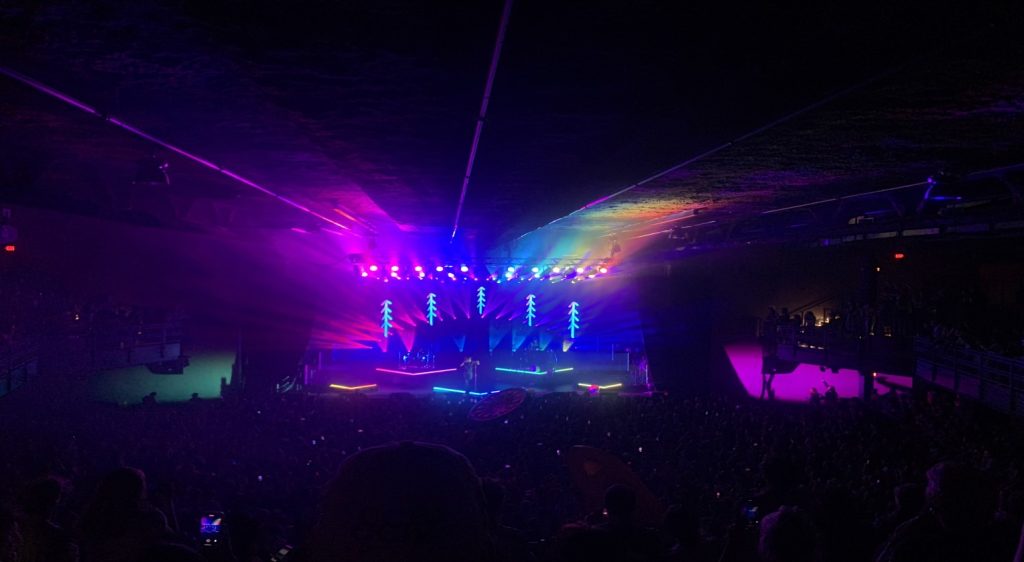 Goth Babe puts entertainment first in his Roadrunner concert ...